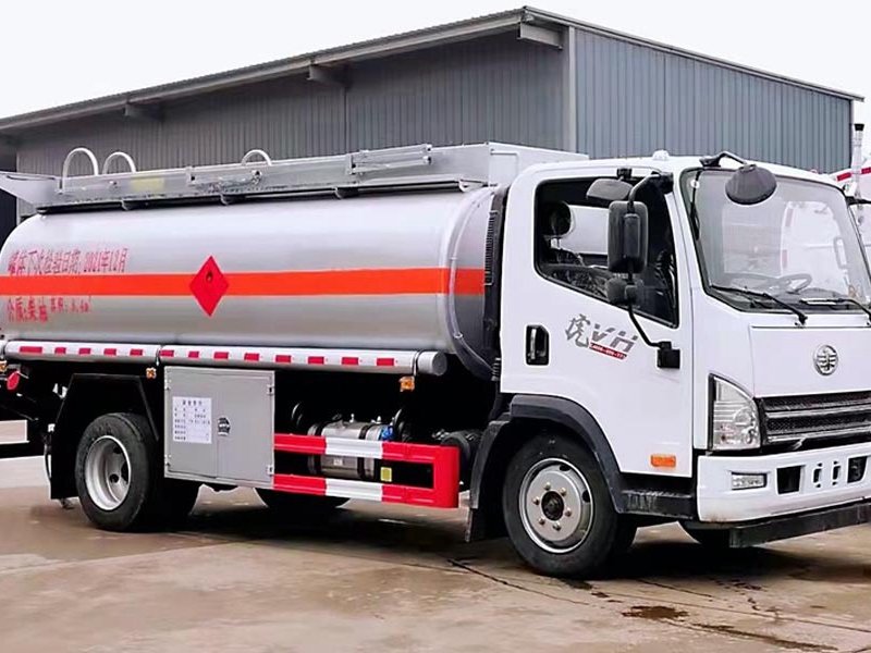 FAW Tiger V mobile refueling truck 4000 liters